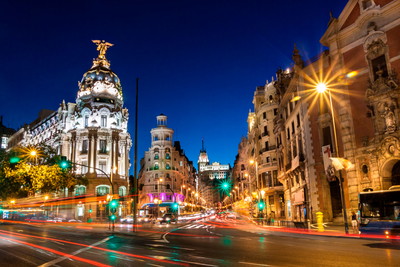 "Outdoor Dining Area" Restaurants in Madrid - Falstaff