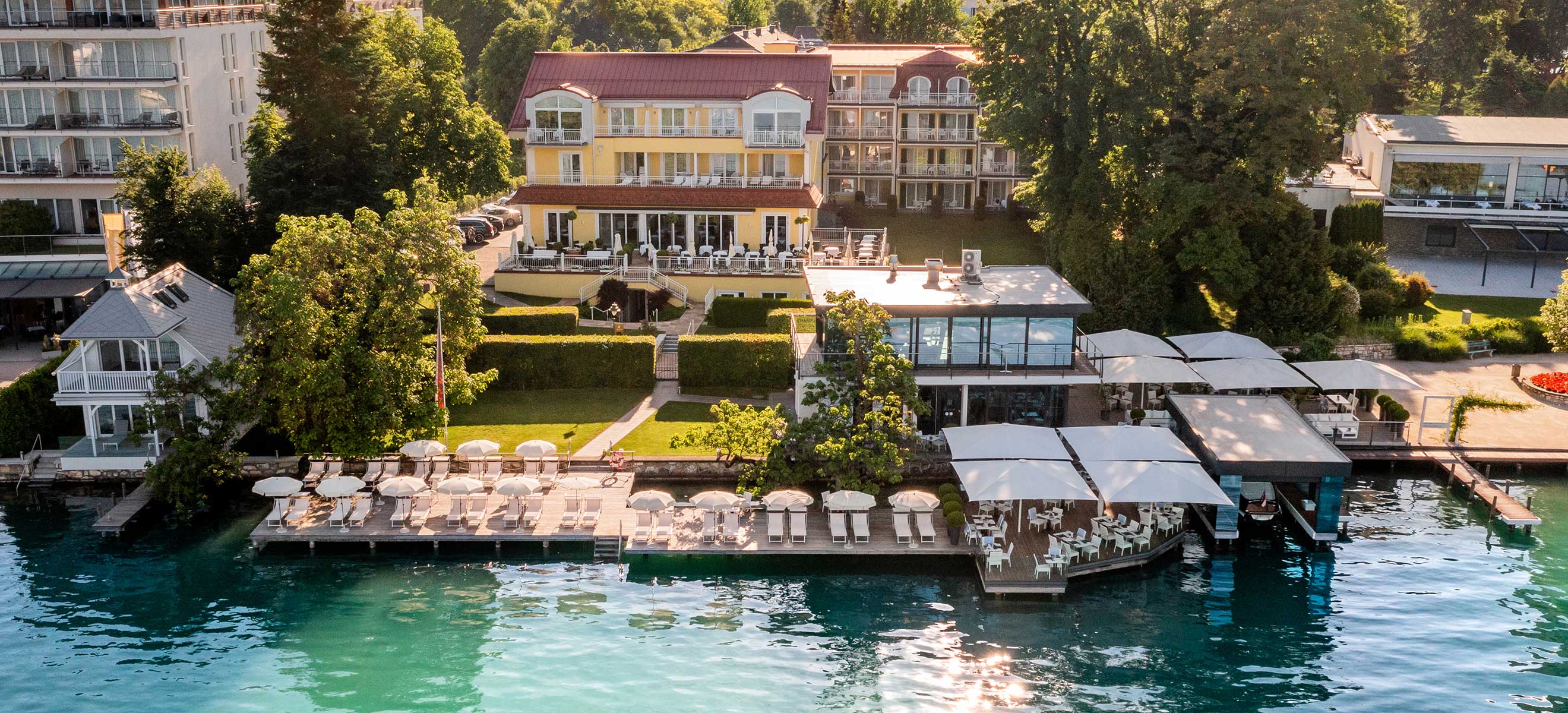 Das »JILLY_BEACH« am Wörthersee zeigt sich im neuen Design - Falstaff