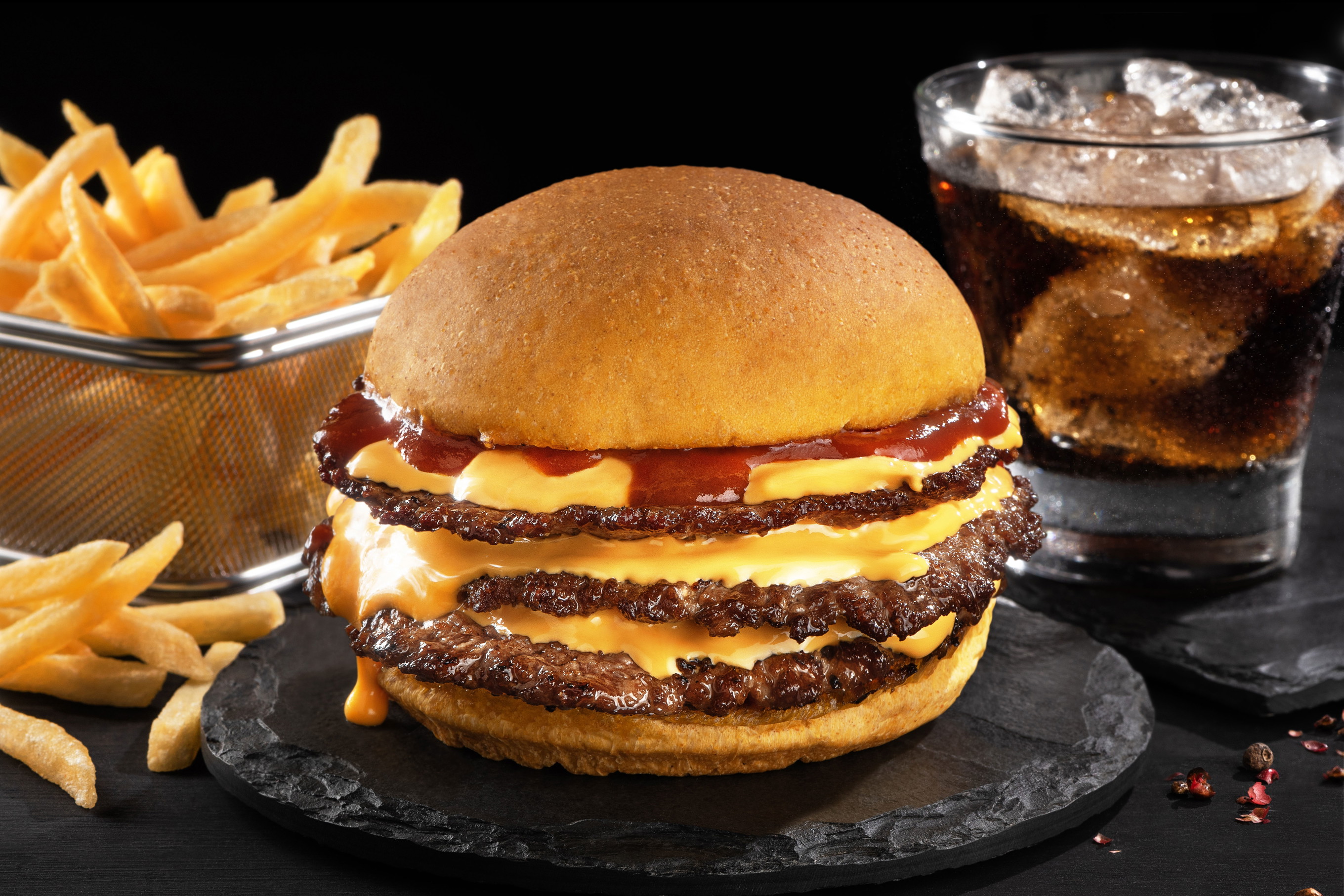 Smashburger vs. Klassischer Burger: Was macht den Unterschied aus ...
