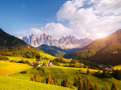 Too popular: South Tyrolean village blocks selfie tourism - Falstaff