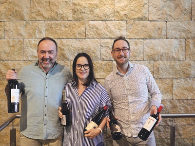 5000 Weinsorten: Gerstl eröffnet neuen «Wein&Shop» in Zug - Falstaff